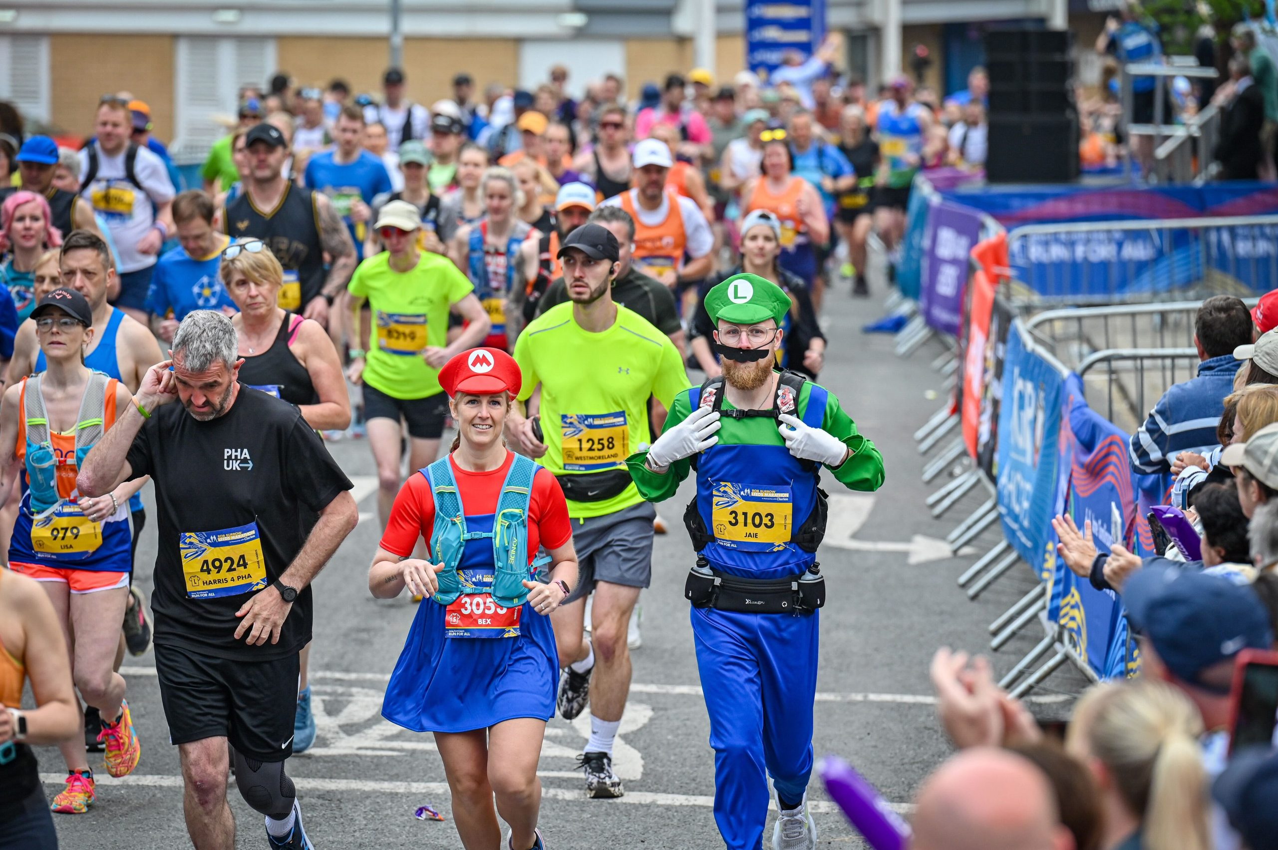 Rob Burrow Leeds Marathon - FareShare